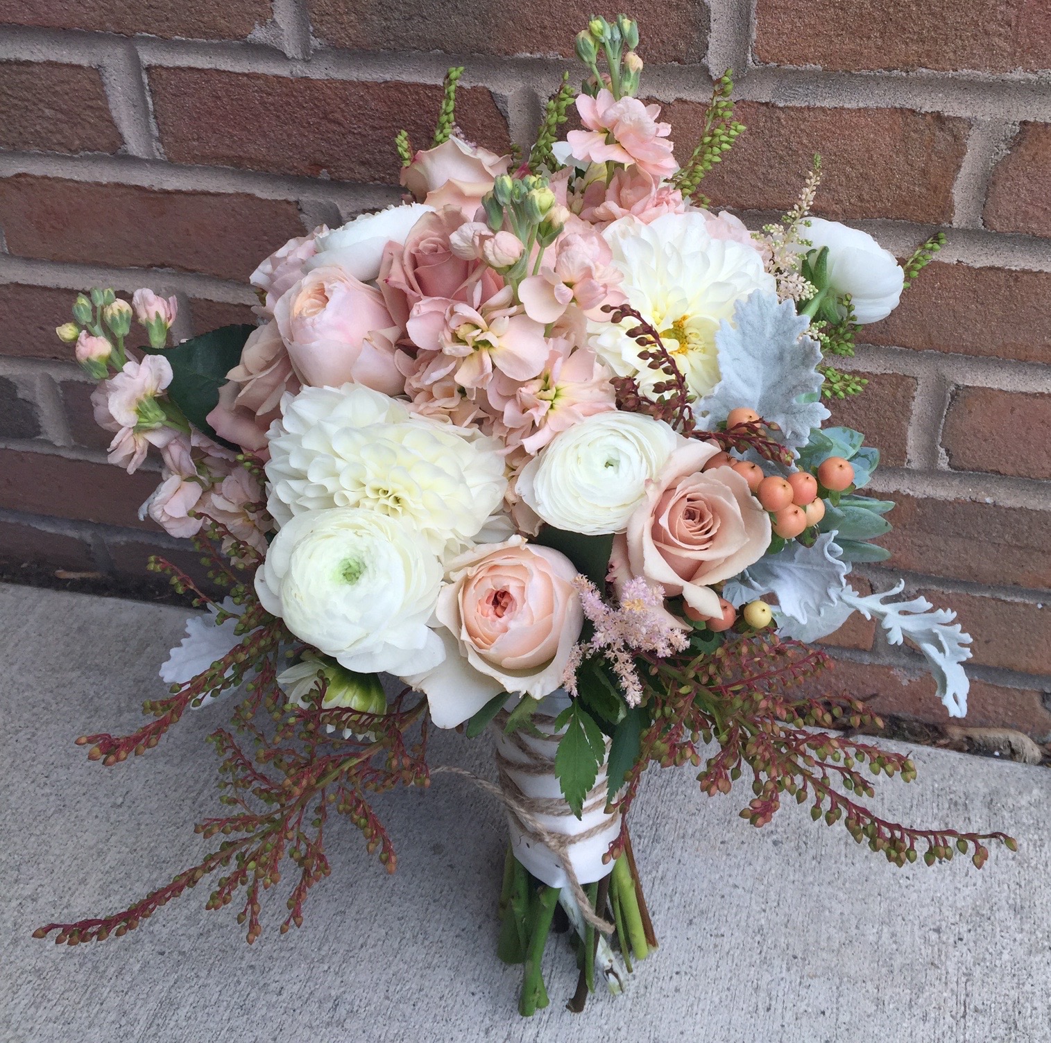 Weddings – Art In Bloom Studio